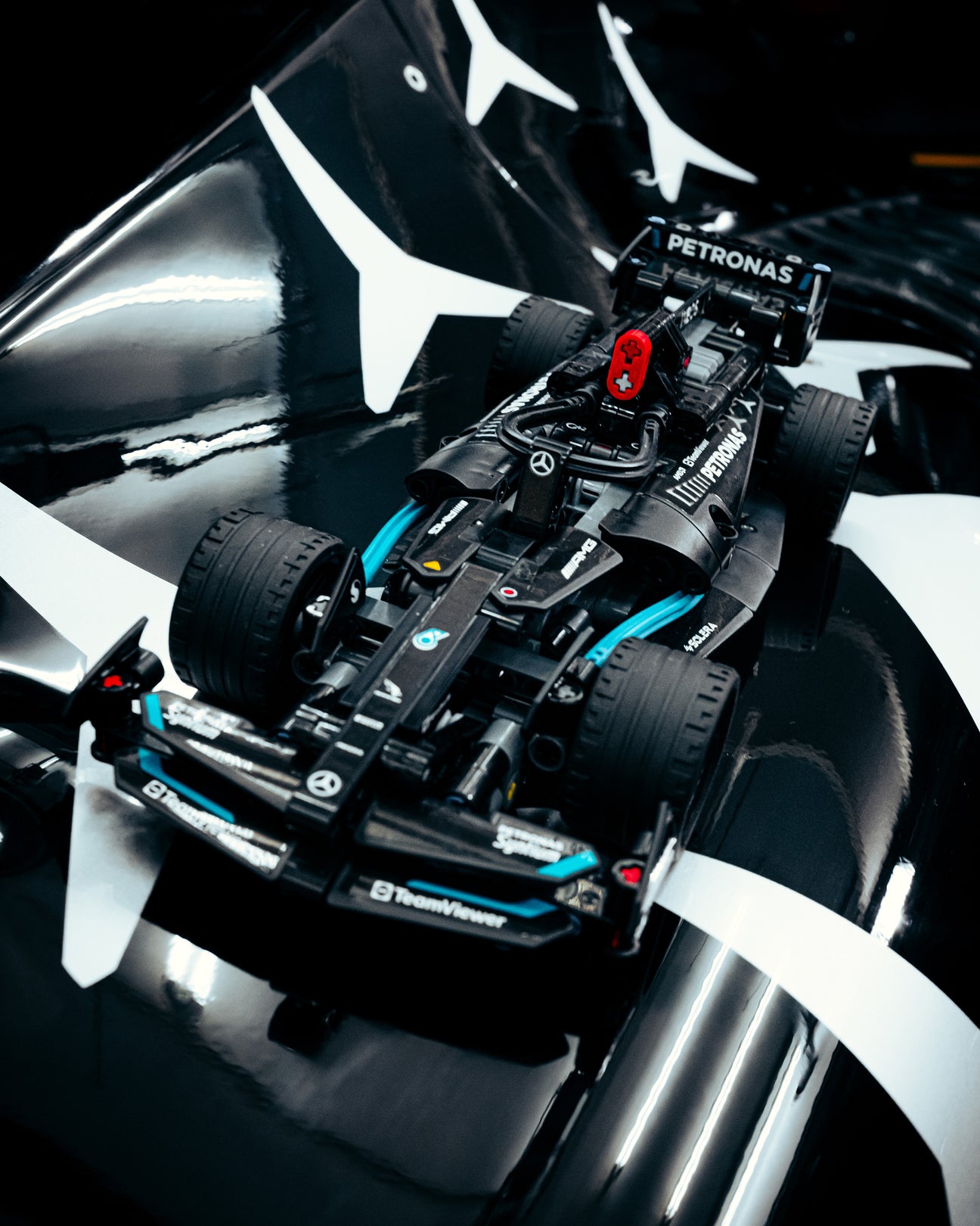 LEGO Mercedes-AMG PETRONAS F1 Team