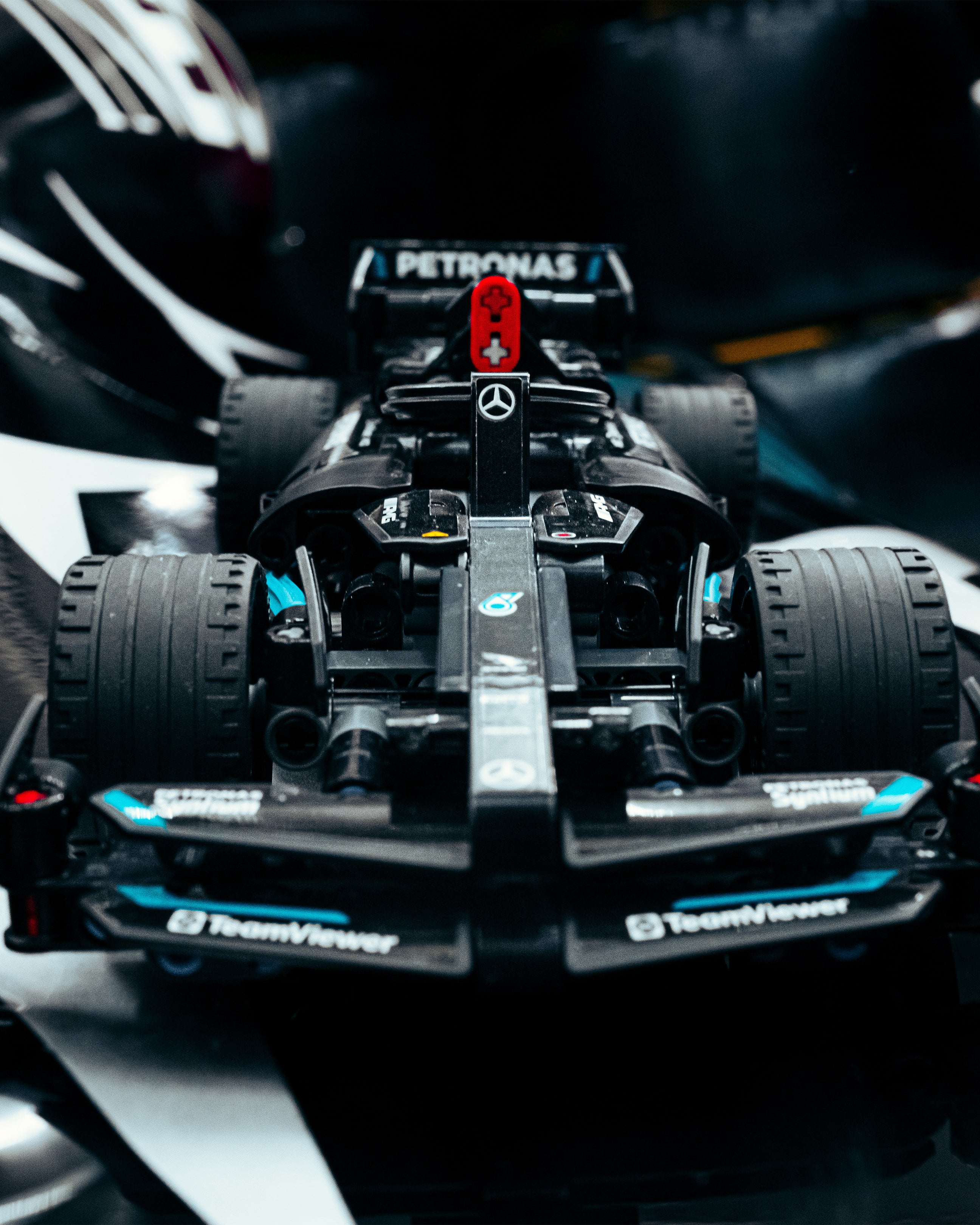 LEGO® Technic Mercedes-AMG F1 W14 E Performance Pull-Back | Official ...