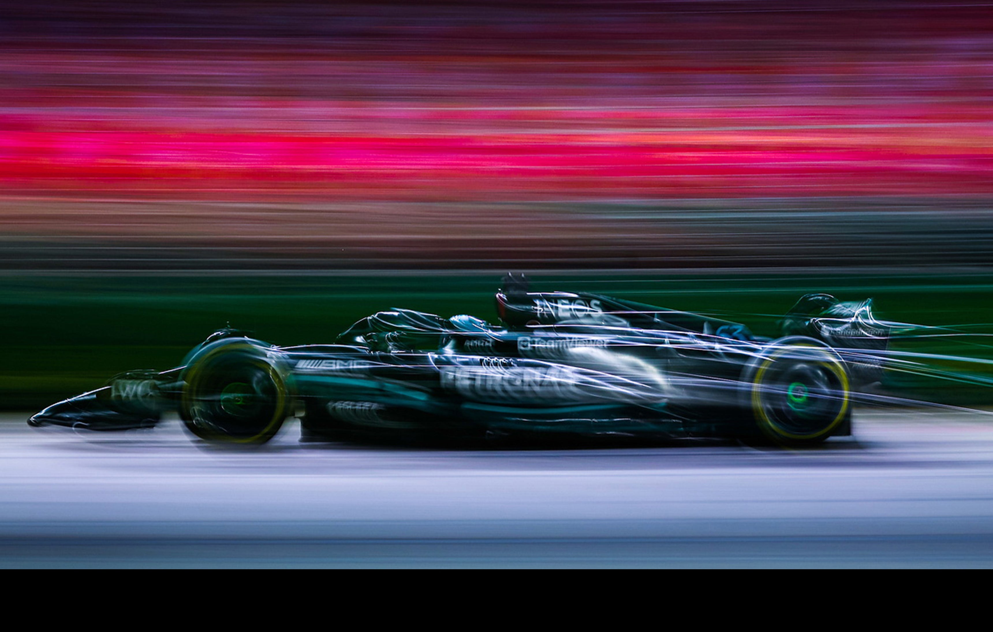 Official Mercedes-AMG PETRONAS F1 Team Store