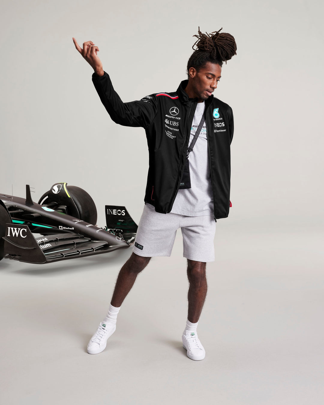 Mercedes F1 Jackets | Official Mercedes-AMG F1 Store